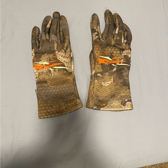 Accessories | Sitka Gradient Gloves Timber Pattern Got The Wrong Size ...
